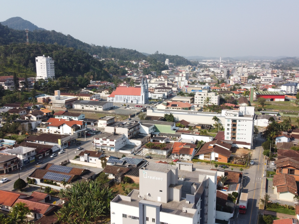 Noticenter - Crescimento de Guaramirim impulsiona setor de construção ...