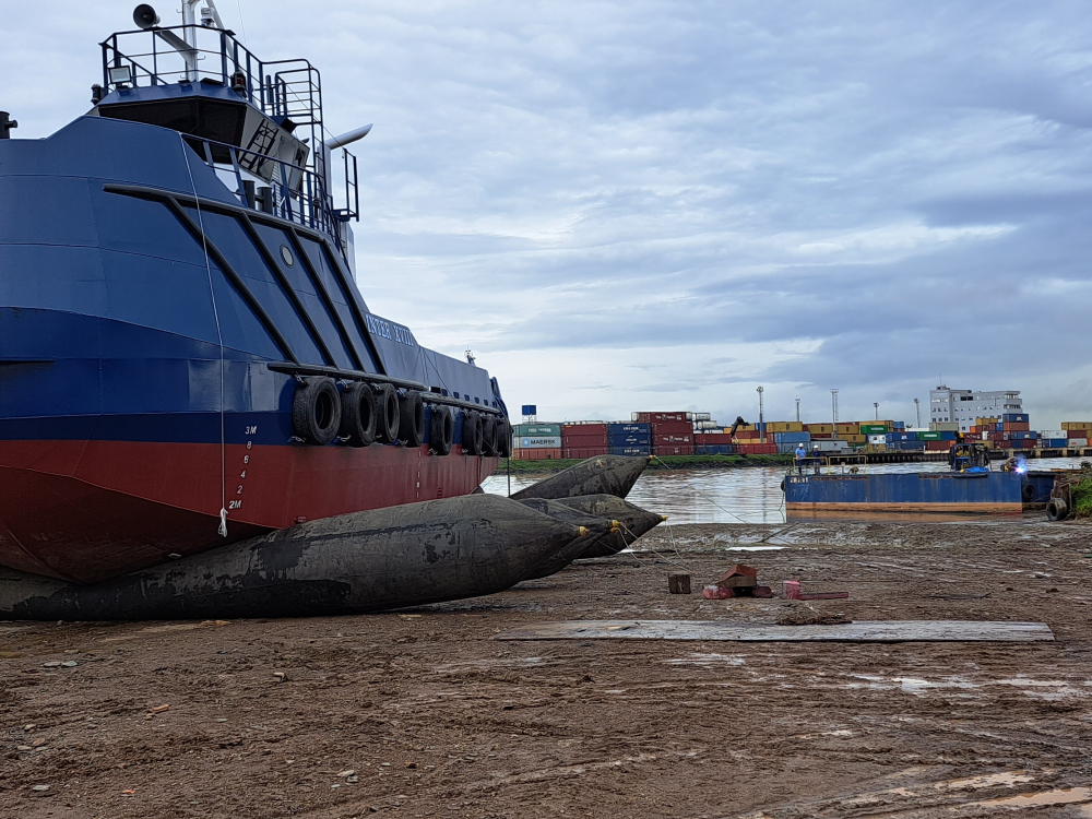 Noticenter - Estaleiro INC lança rebocador e amplia atuação no mercado